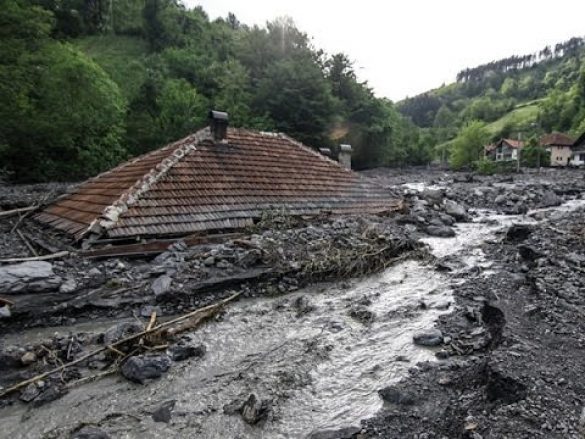 Poplave o kojima se i danas priča: Maglaj, Doboj, Orašje, Bijeljina ...